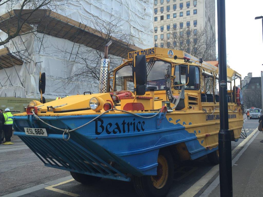 Duck Tours - alternative sightseeing with kids - Life At The Zoo